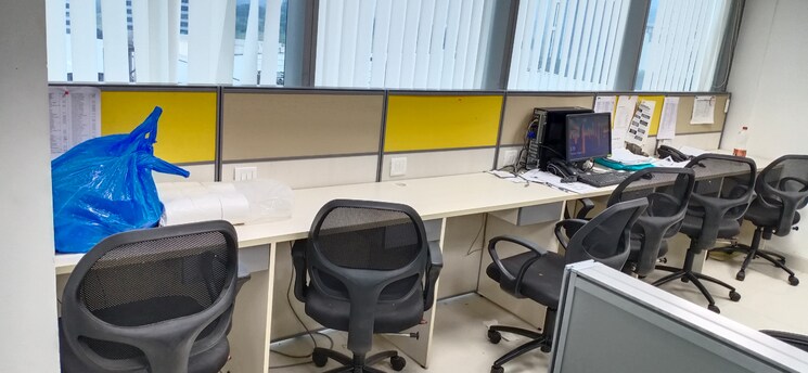 Rental Commercial Office Space 2444 Sq.Ft. in Rupa Solitaire, Kopar ...