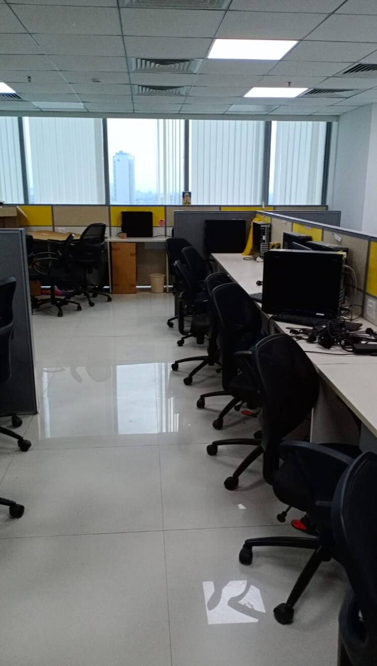 Rental Commercial Office Space 2444 Sq.Ft. in Rupa Solitaire, Kopar ...