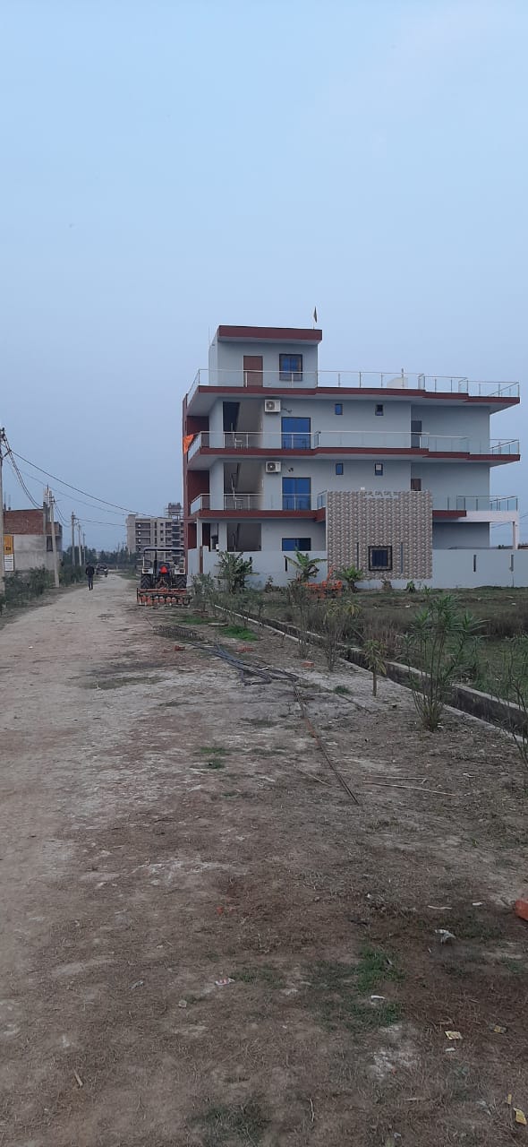 Resale 1000 Sq.Ft. Plot in Gomti Nagar Lucknow - 6647896