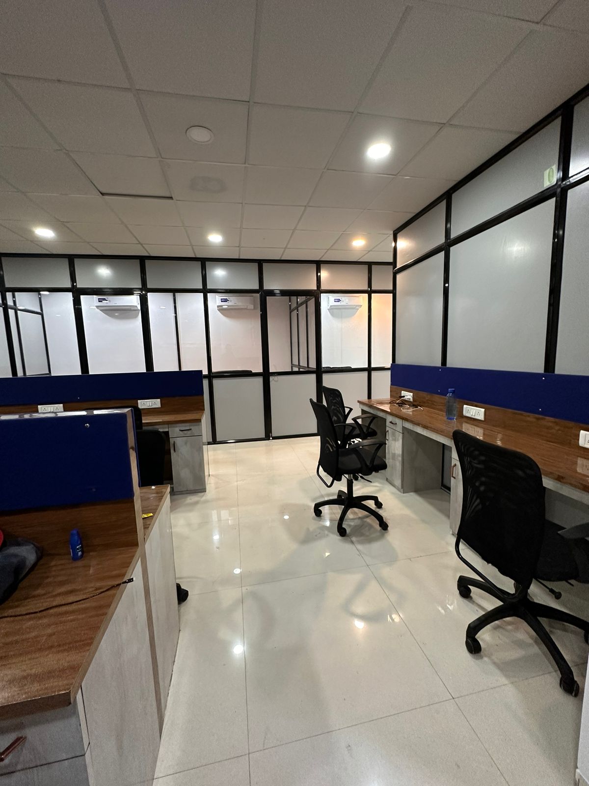 Rental Commercial Office Space 1960 Sq Ft In Pinnacle Business Park
