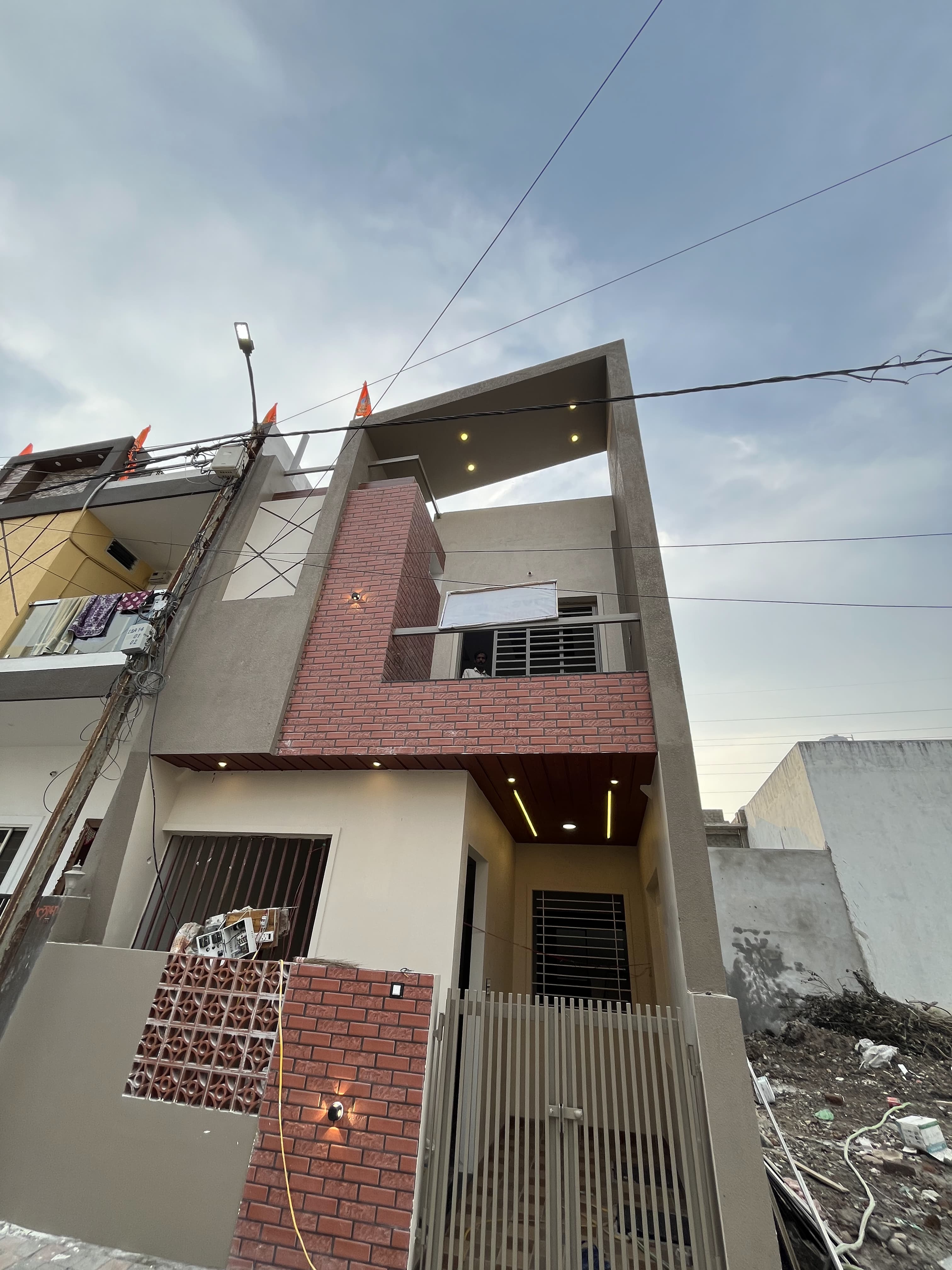 Resale 3 Bedroom 850 Sq.Ft. Independent House in Ala Pura Indore - 7427152