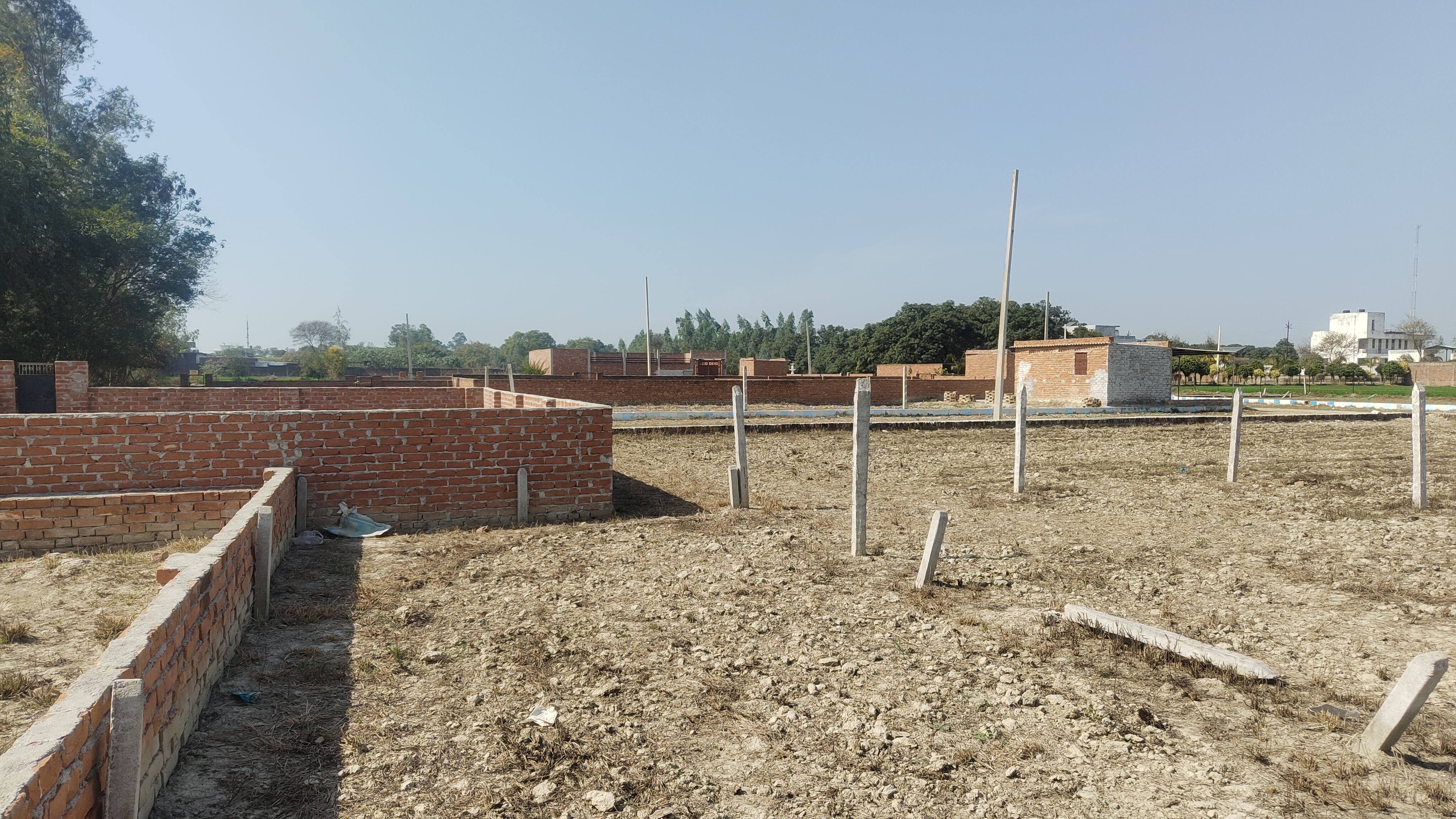 Resale 1370 Sq.Ft. Plot in Mohan Road Lucknow - 6758086