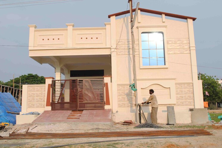 Resale 2 Bedroom 1350 Sq.Ft. Independent House in Muthangi Hyderabad ...