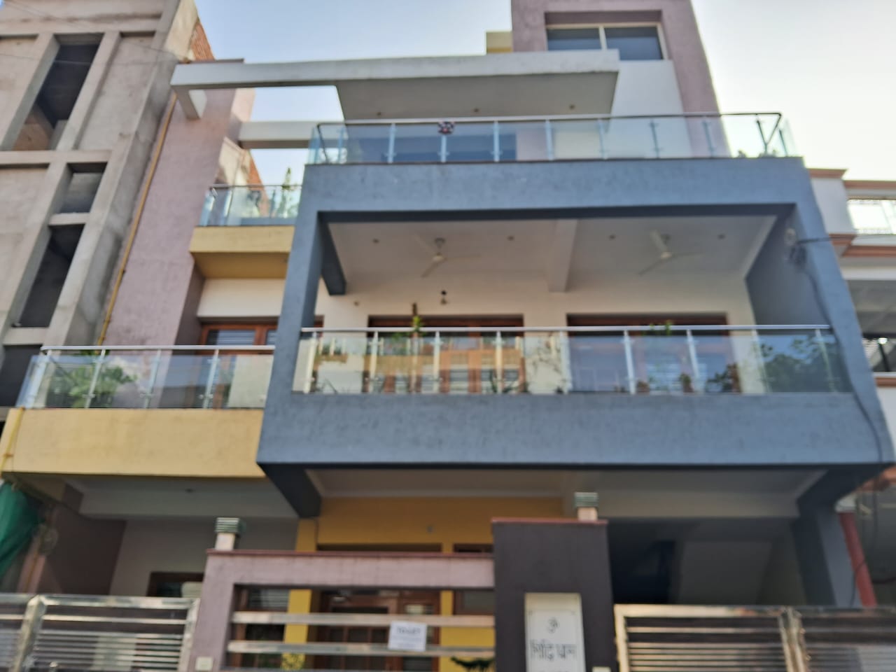 Rental 2 Bedroom 1400 Sq.Ft. Independent House in Bhavya Corporate ...