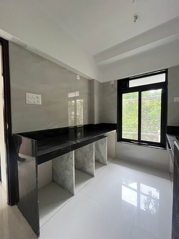Rental 3 Bedroom 2000 Sq.Ft. Apartment in JP Decks, Goregaon East ...