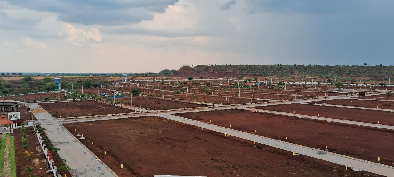 Resale 351 Sq.Yd. Plot in Budhera Hyderabad - 7085296