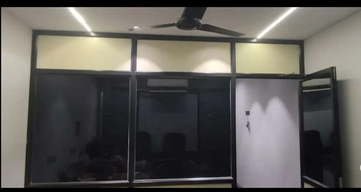 Rental Commercial Office Space 472 Sq.Ft. in Pal Surat - 7091209