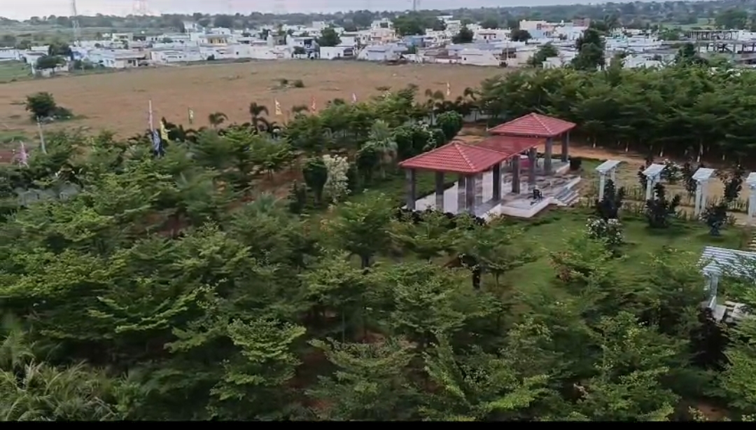 Resale 200 Sq.Yd. Plot in Harichandana Mayfair Villas, Shadnagar ...