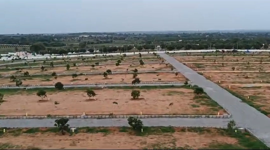 Resale 165 Sq.Yd. Plot in Harichandana Mayfair Villas, Shadnagar ...