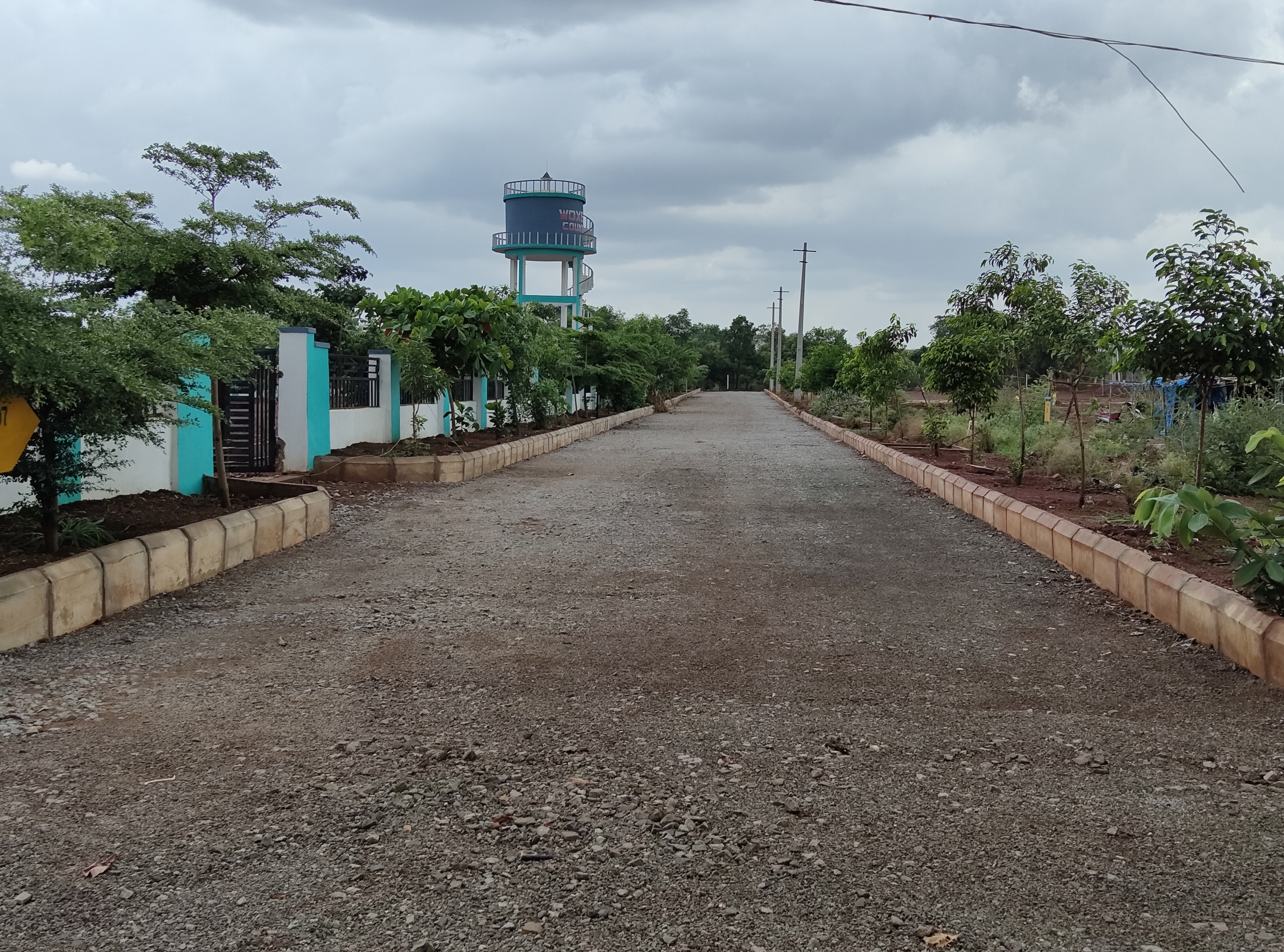 Resale 303 Sq.Yd. Plot in Budhera Hyderabad - 7249511