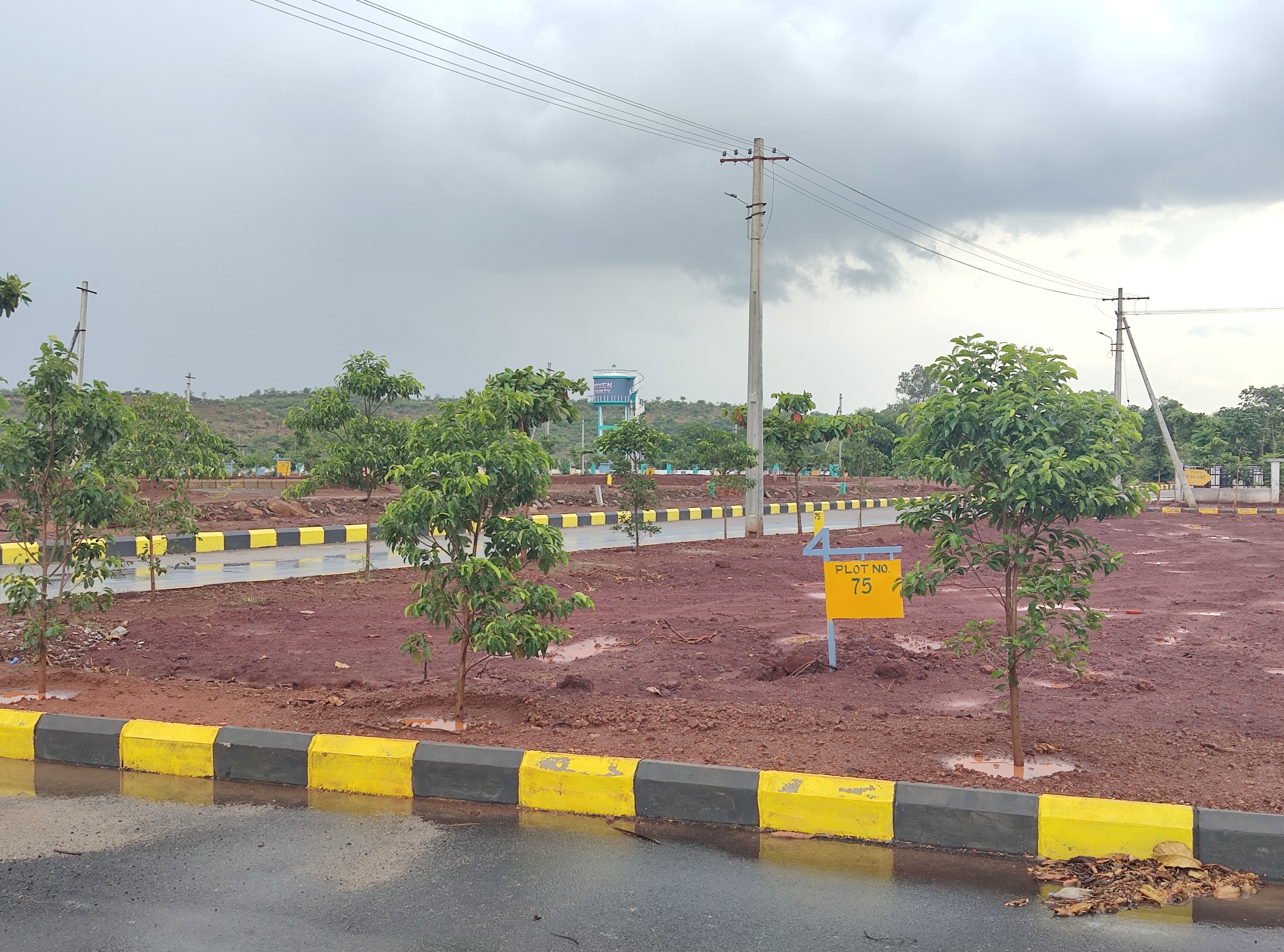 Resale 311 Sq.Yd. Plot in Budhera Hyderabad - 7249758