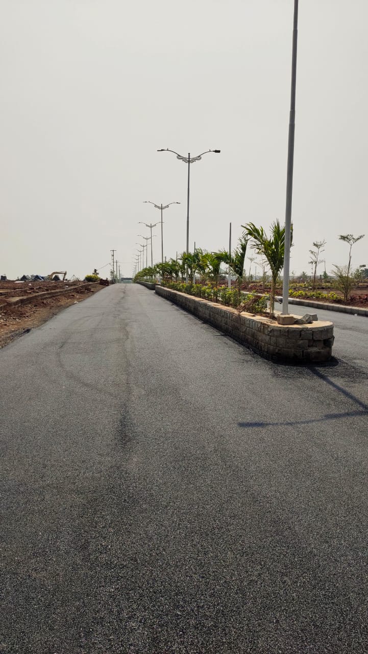 Resale 500 Sq.Yd. Plot in Prakruti Sabarigiri Phase 2, Lankelapalem ...