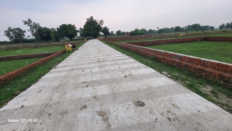 Resale 880 Sq.Yd. Plot in Kisan Path Lucknow - 7295643