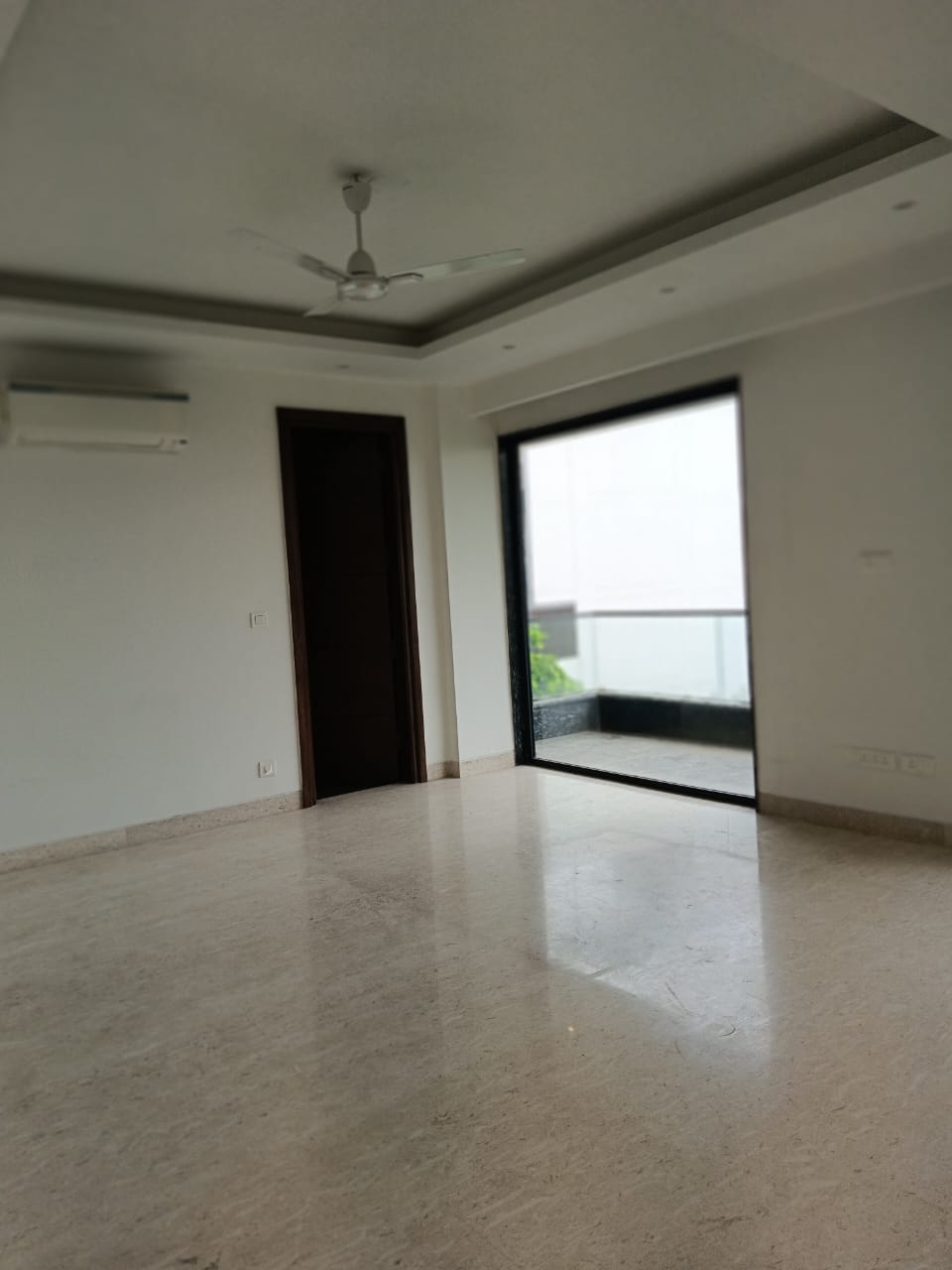 DLF The Icon DLF Phase V Gurgaon | Price List, Floor Plan & RERA Details