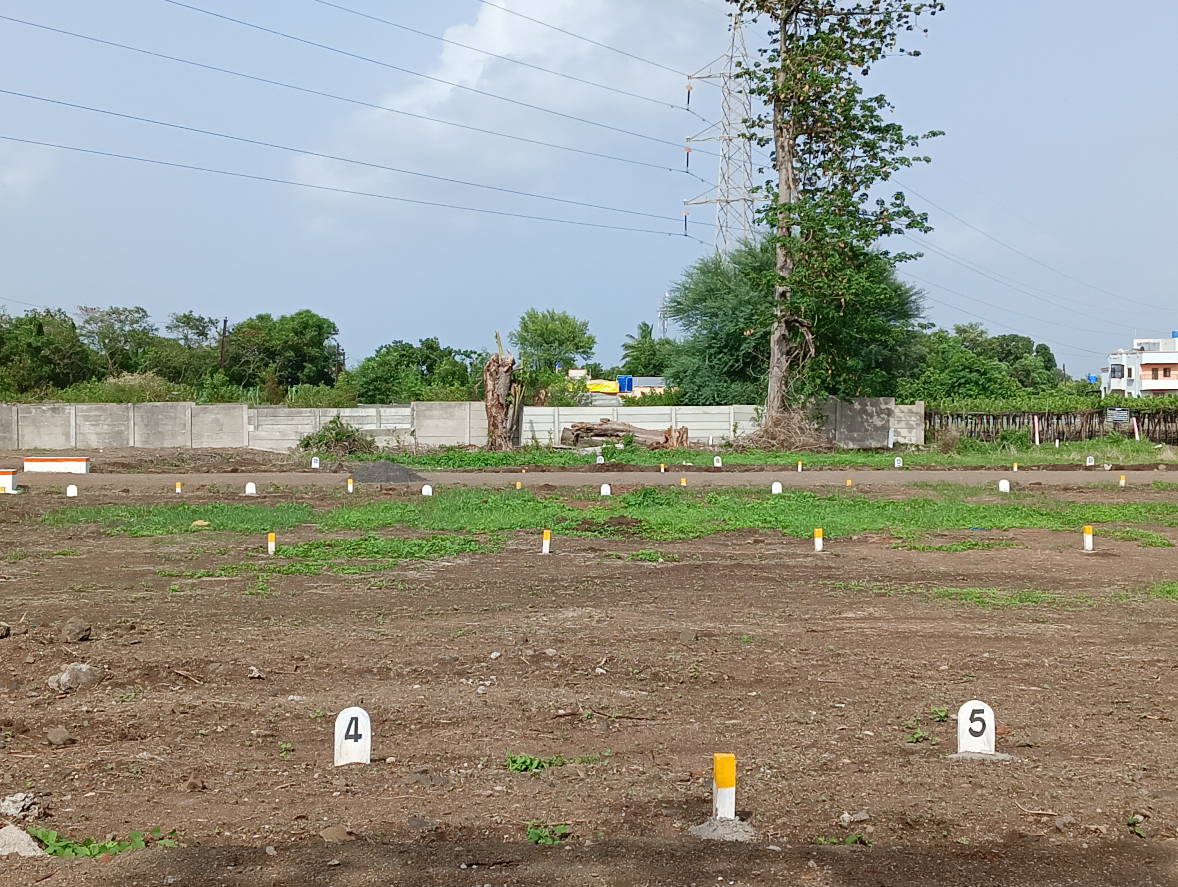 Resale 71 Sq.Yd. Plot in Pathardi Nashik - 7302652