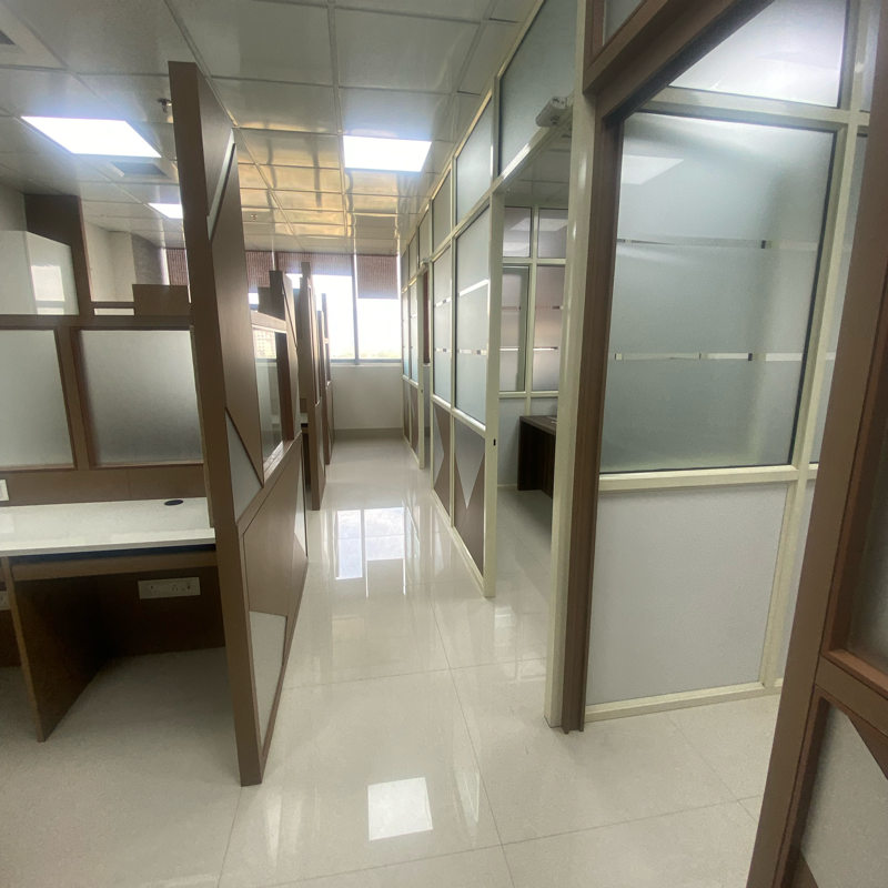 Rental Commercial Office Space 2000 Sq.Ft. in JMD Galleria, Tikri ...