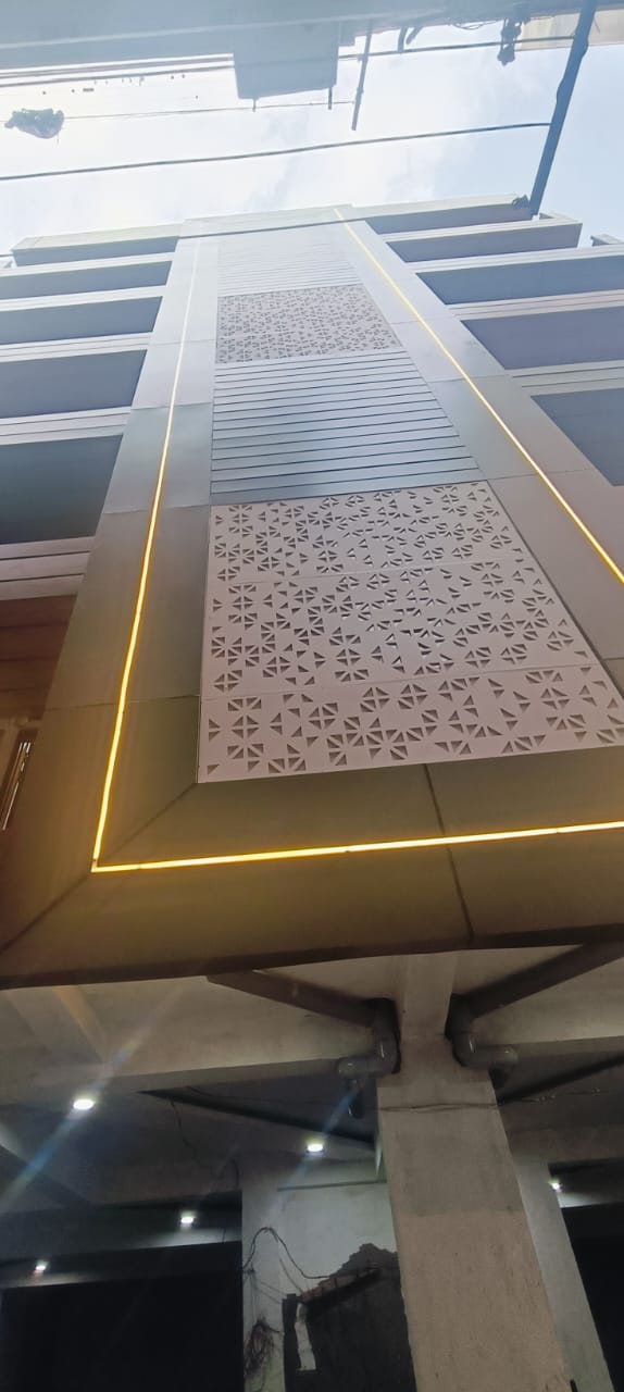 Resale 3 Bedroom 1250 Sq.Ft. Builder Floor in DMD Hometech Awas Yojna ...