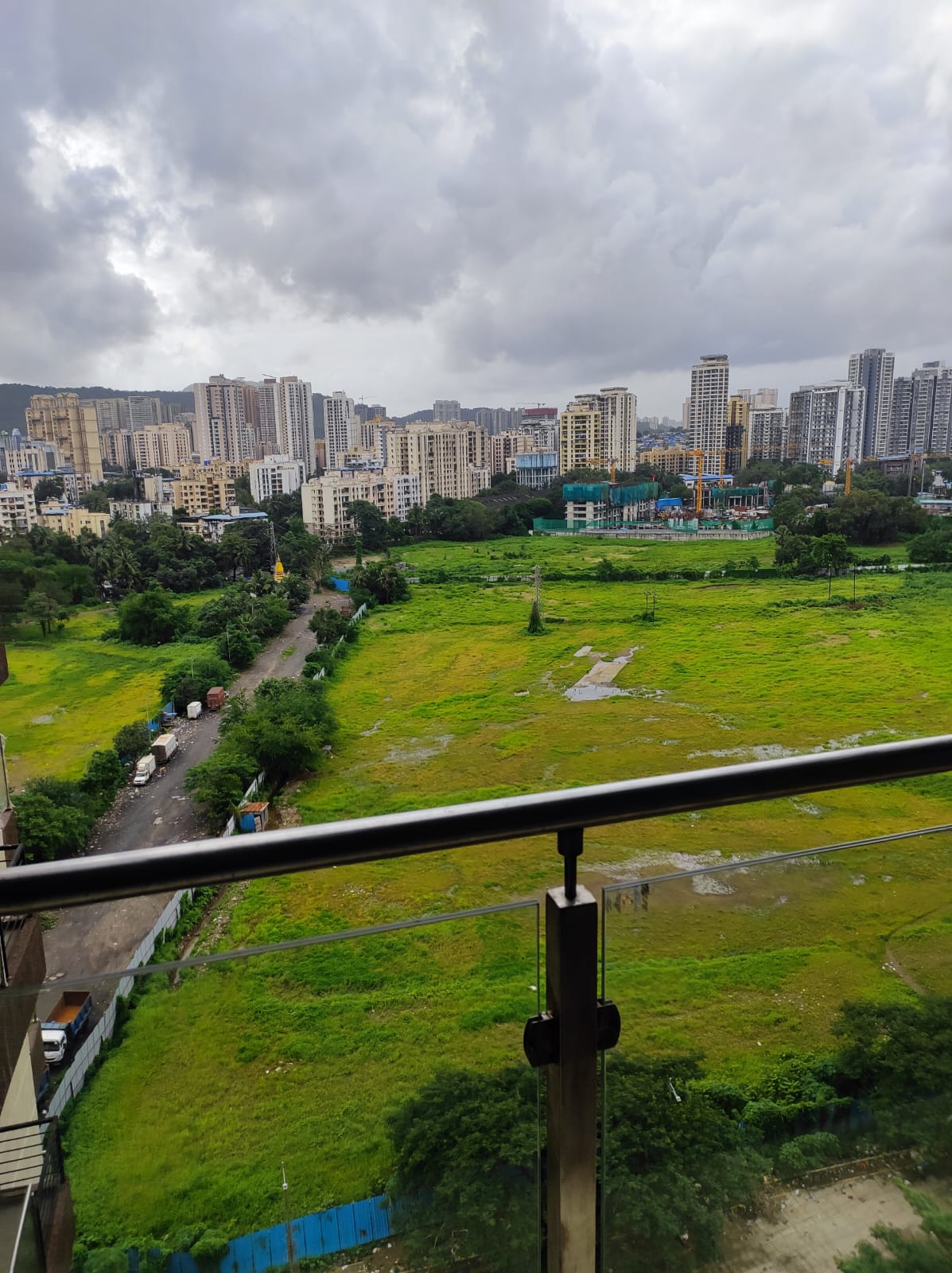 Rental 1.5 Bedroom 667 Sq.Ft. Apartment in Risland The Icon, Dhokali ...