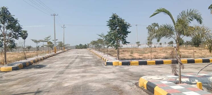 Resale 200 Sq.Yd. Plot in Bibinagar Hyderabad - 7416342