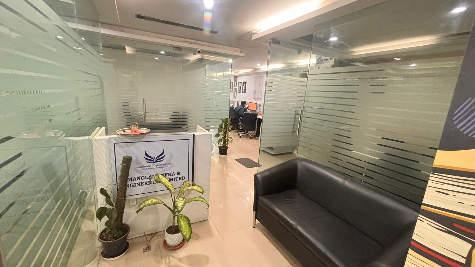 Rental Commercial Office Space 900 Sq.Ft. in Spaze Edge Tower, Sector ...