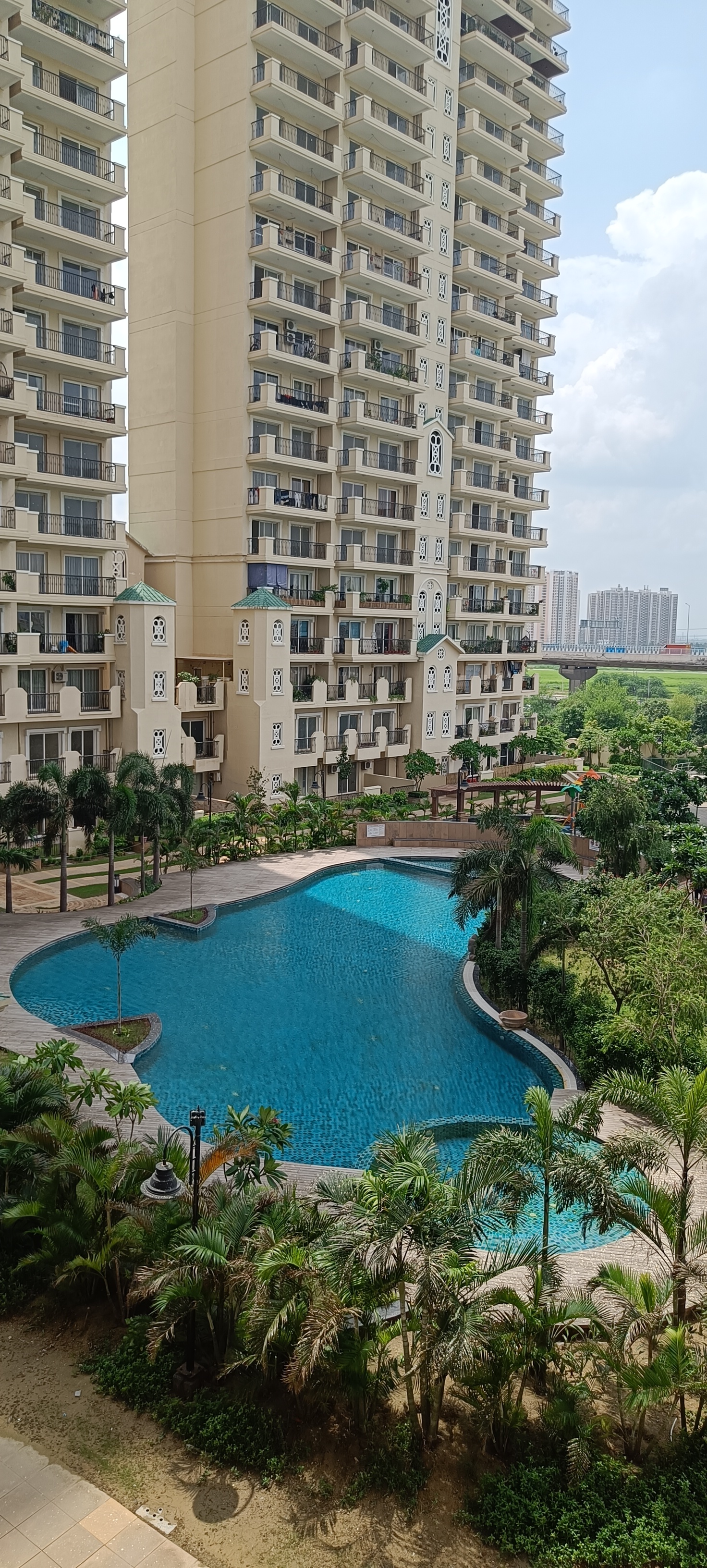 Resale 3.5 Bedroom 2290 Sq.Ft. Apartment in ATS Triumph, Sector 104 ...