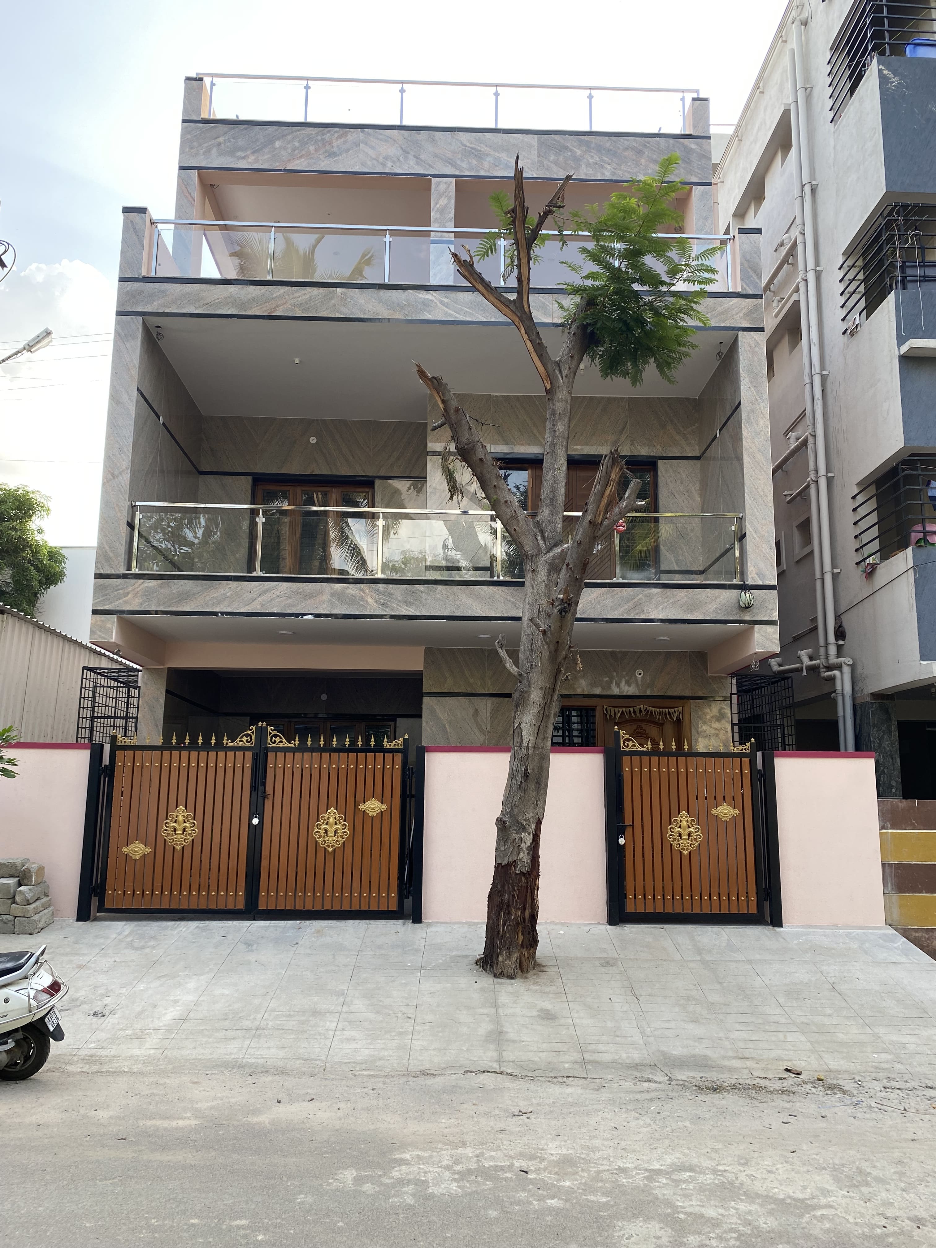 Resale 4 Bedroom 1620 Sq.Ft. Independent House in Hsr Layout Bangalore ...