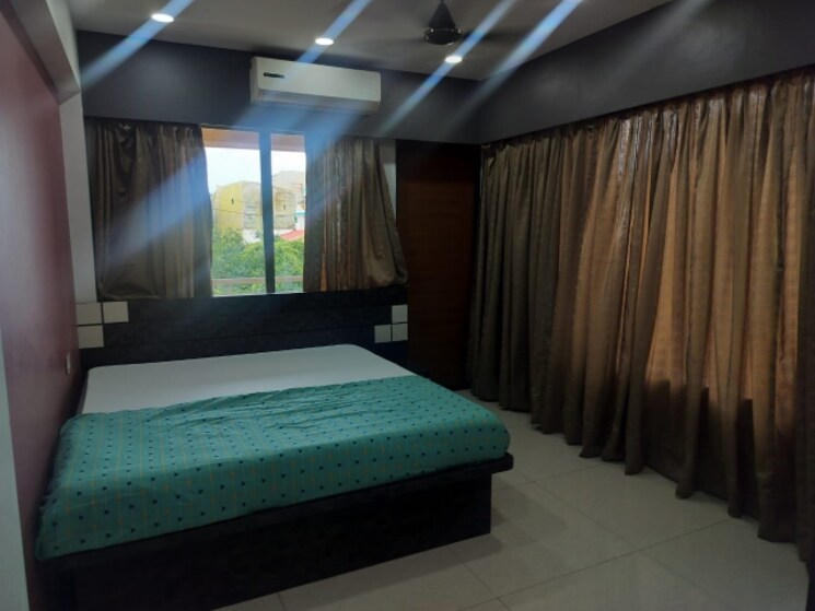 Rental 2.5 Bedroom 1500 Sq.Ft. Apartment in Dona Paula North Goa - 7468137