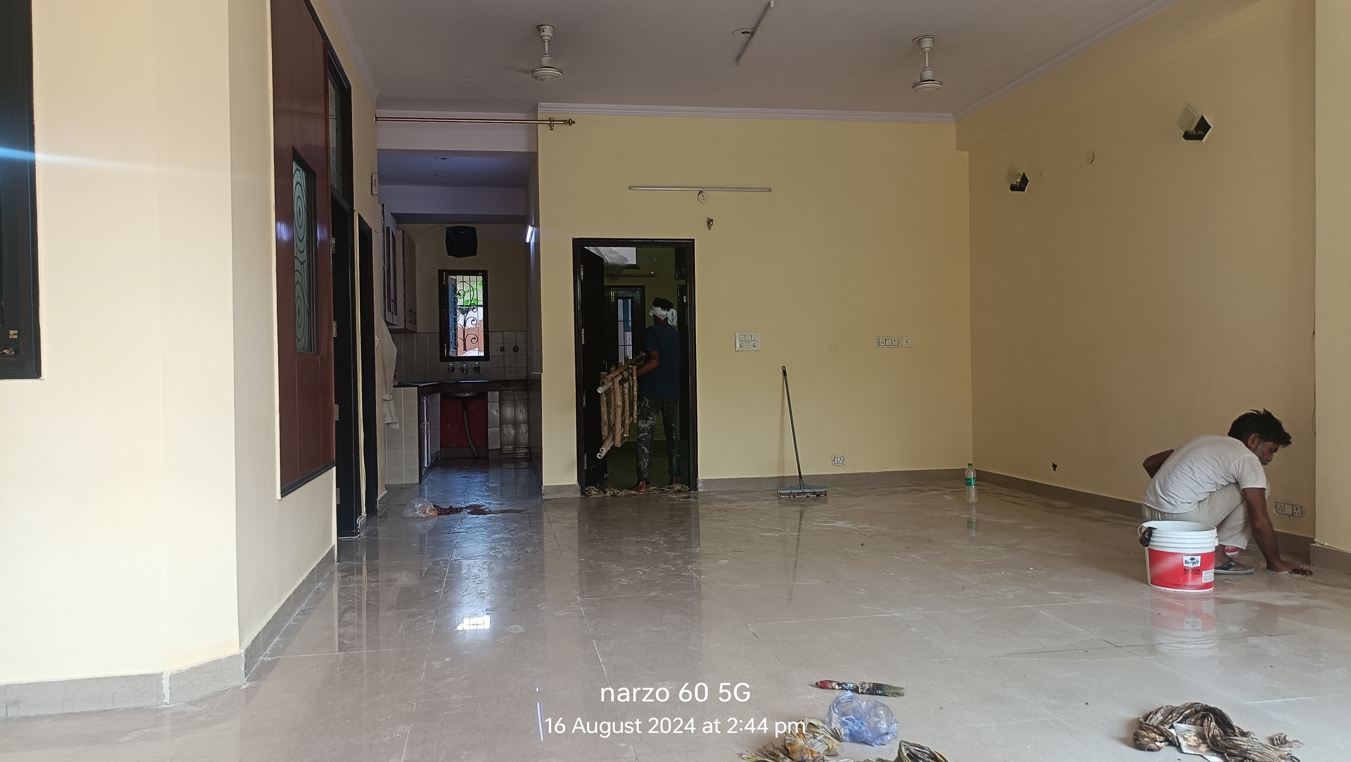Resale 4 Bedroom 2000 Sq.Ft. Villa in Sector 37 Noida - 7471915