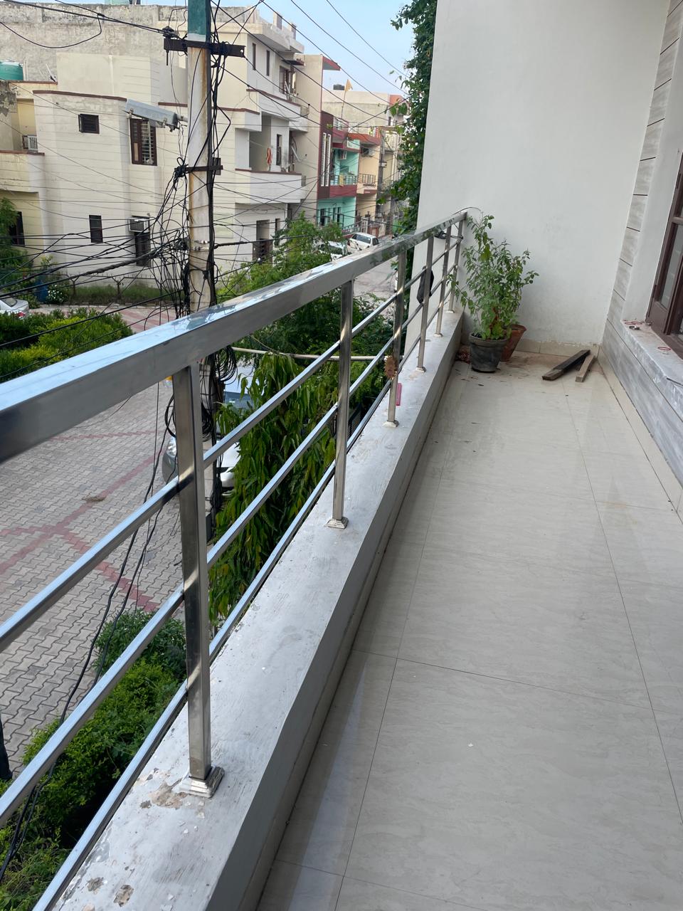 Rental 1 RK 100 Sq.Yd. Independent House in Bhago Majra Road Kharar ...