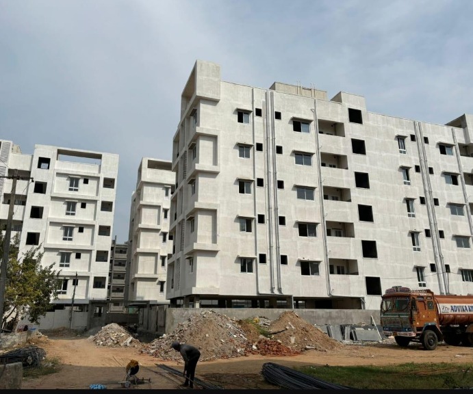 Resale 3 Bedroom 1580 Sq.Ft. Apartment in Mahathi Jaswitha Cyber ...