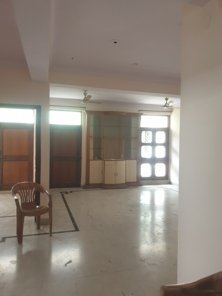 Rental 3 Bedroom 1850 Sq.Ft. Independent House in Sector 16 Faridabad ...