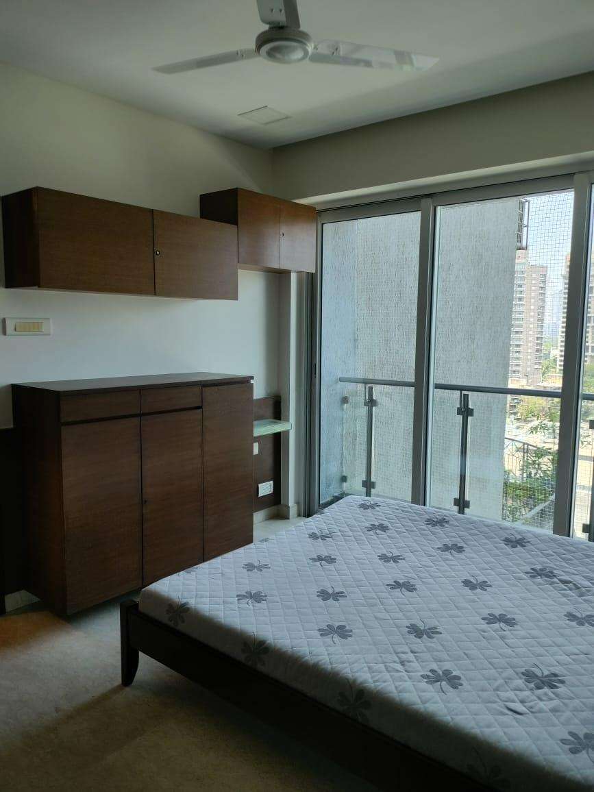 Rental 5 Bedroom 4670 Sq.Ft. Apartment in Raheja Atlantis, Lower Parel ...