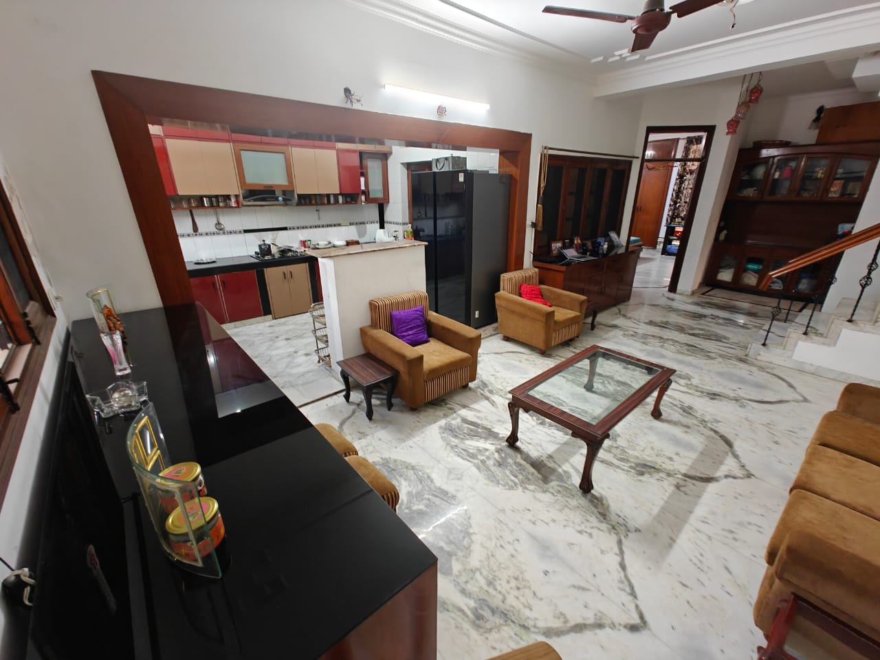 Rental 2.5 Bedroom 1250 Sq.Ft. Independent House in Parsvnath Plaza 27 ...