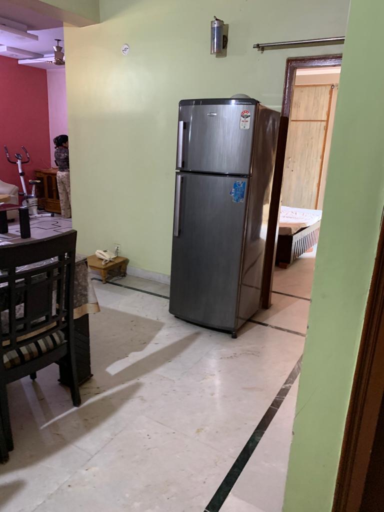 Rental 3 Bedroom 162 Sq.Mt. Independent House in Sector 48 Noida - 7659056