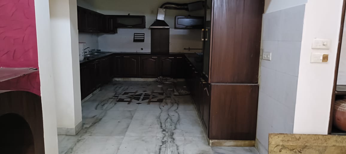Rental 3 Bedroom 3150 Sq.Ft. Independent House in Sector 15 Faridabad ...