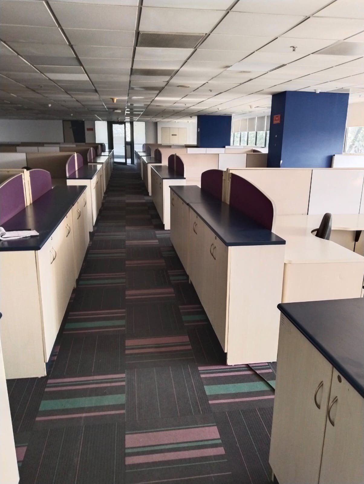Resale Commercial Office Space 285 Sq.Ft. in Spectrum@Metro, Sector 75 ...