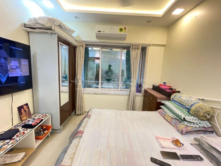 Rental 2 Bedroom 742 Sq.Ft. Apartment in Acme Oasis, Kandivali East Mumbai - 7712246