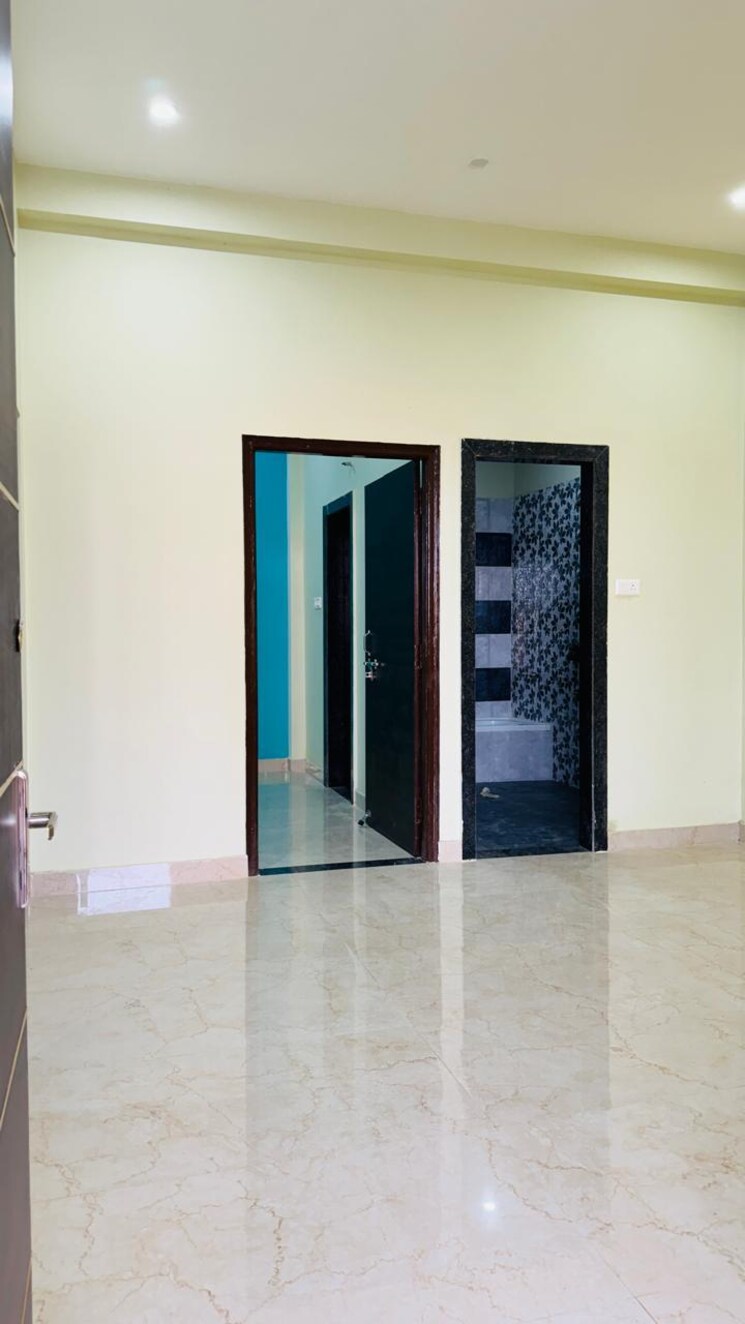 Resale 4 Bedroom 2400 Sq.Ft. Independent House in Varanasi - 7732438