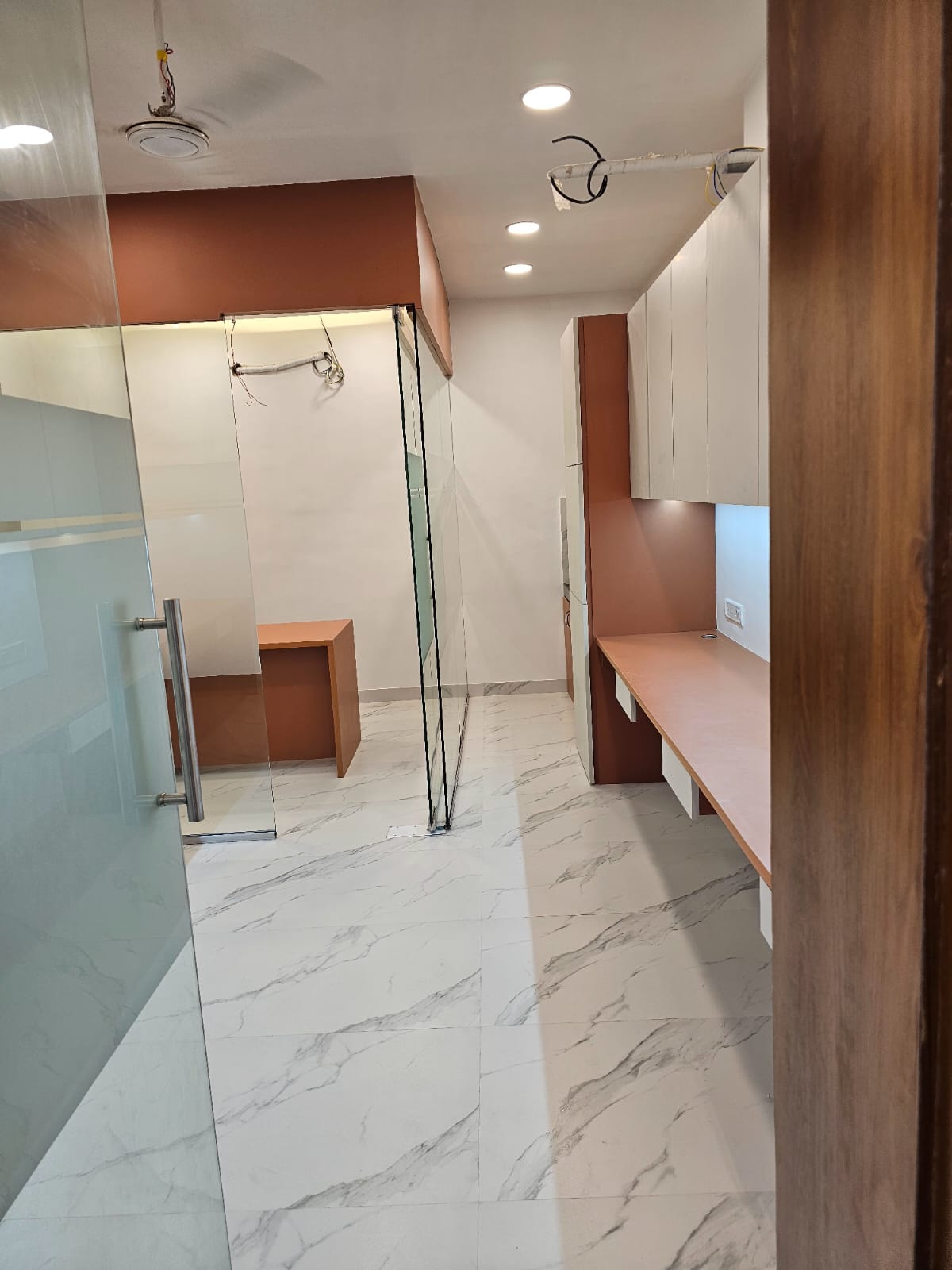 Rental Commercial Office Space 200 Sq.Ft. in Eureka Tower, Malad West ...