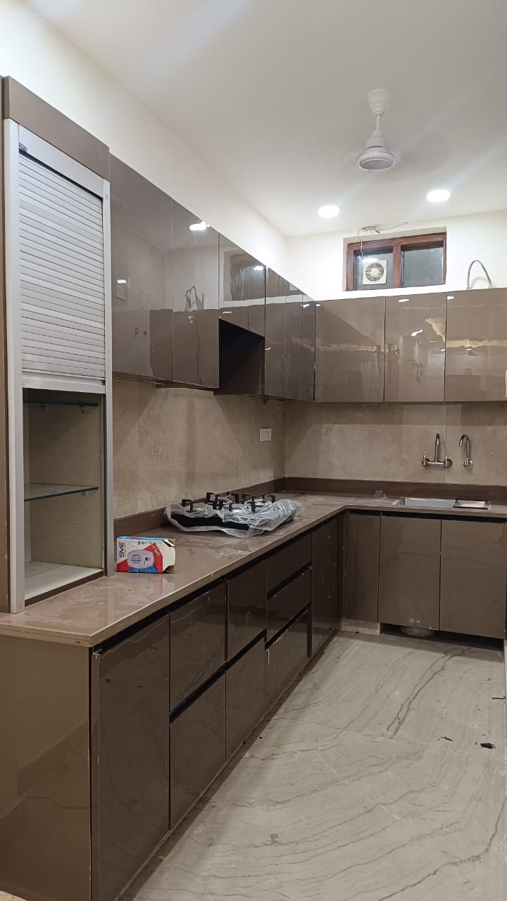 Rental 2.5 Bedroom 84 Sq.Yd. Builder Floor in RWA A4 Block Paschim ...