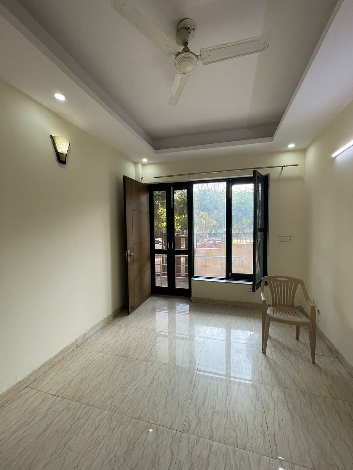 Resale 3 Bedroom 1000 Sq.Ft. Apartment in Gokul Nivas Pune, Nande Pune ...