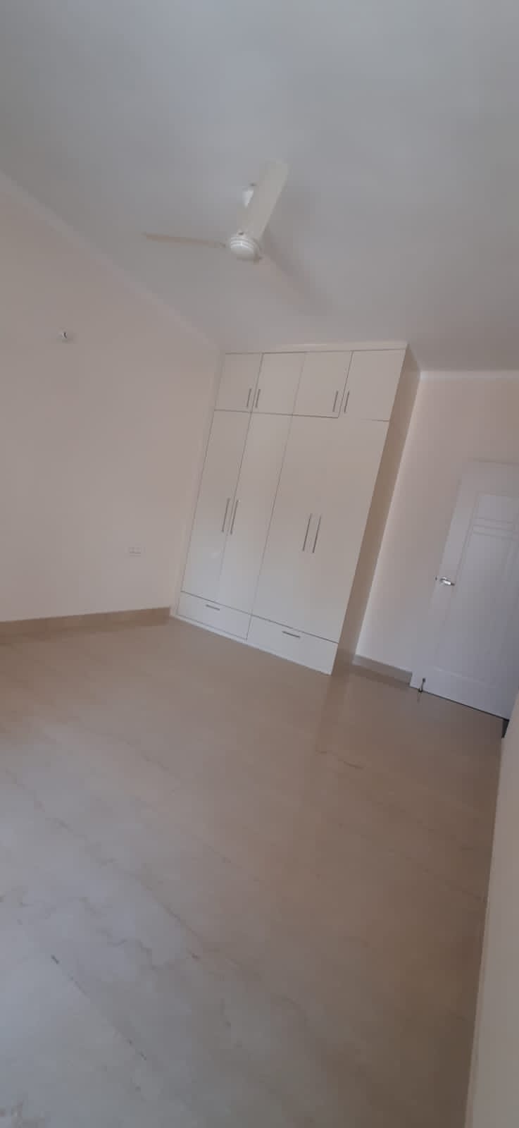 Rental 2 Bedroom 1080 Sq.Ft. Apartment in Vip Road Zirakpur - 7821391