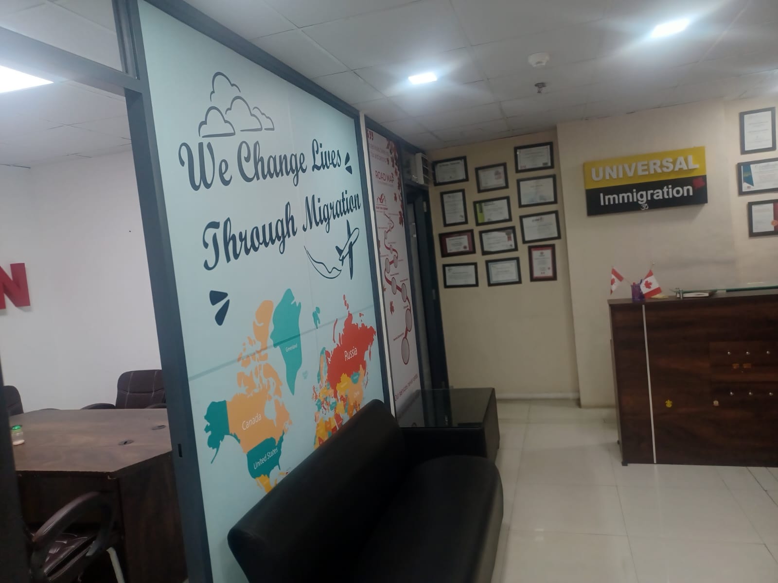 Rental Commercial Office Space 250 Sq.Ft. in Sector 34 Chandigarh - 7823954