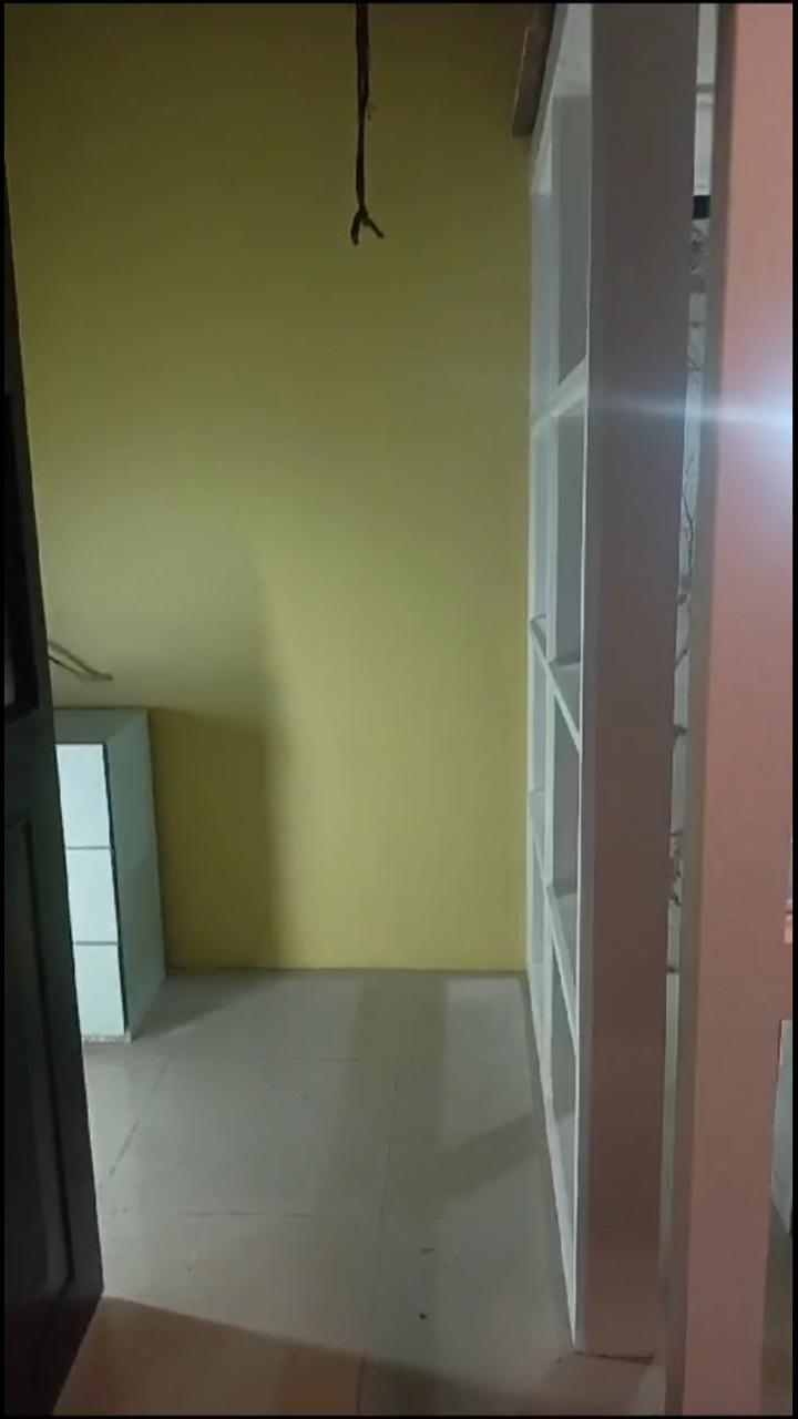 Rental Commercial Office Space 230 Sq.Ft. in Express Zone, Malad East ...