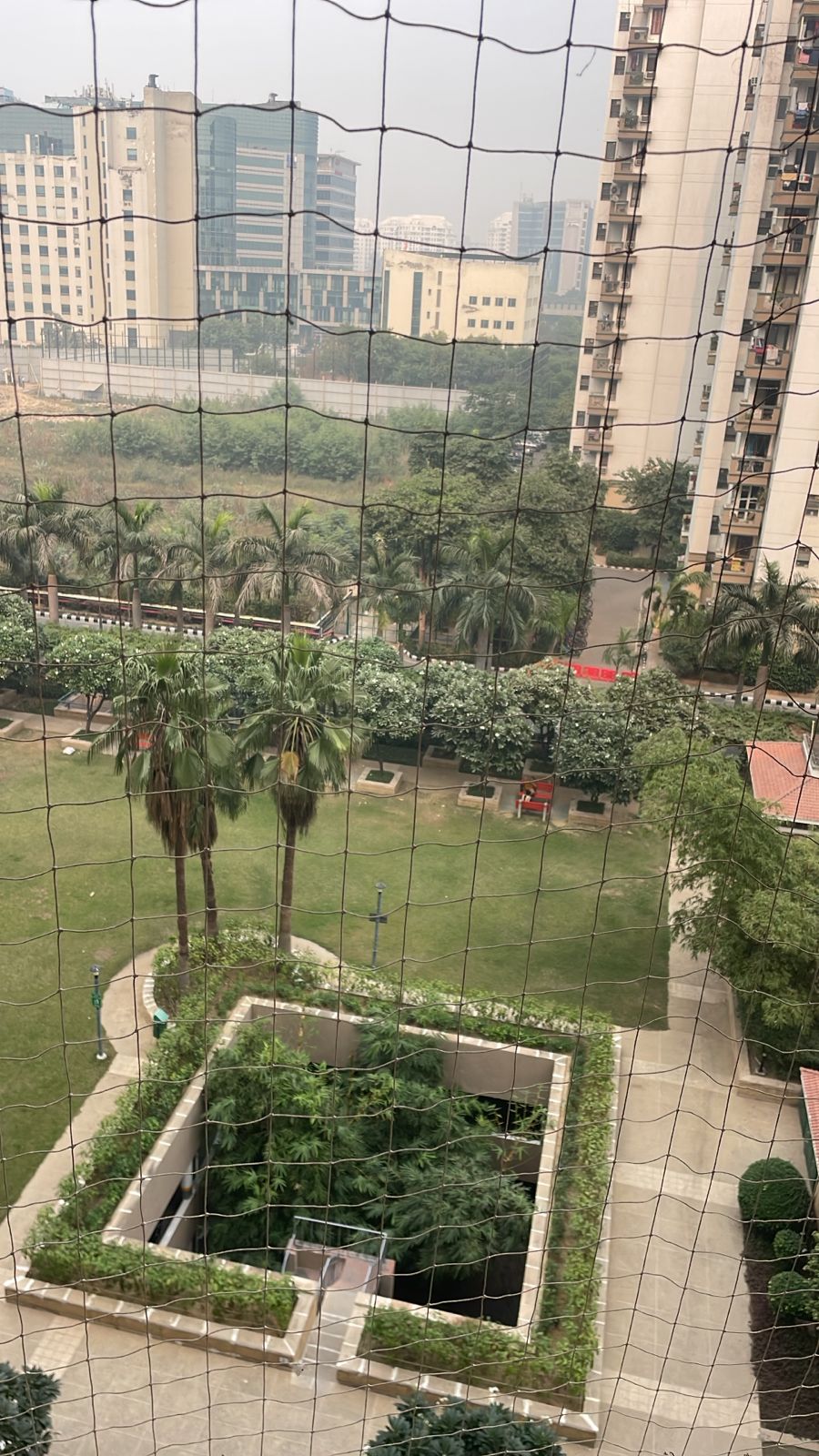 Rental 3 Bedroom 1545 Sq.Ft. Apartment in Unitech The Residences Sector ...