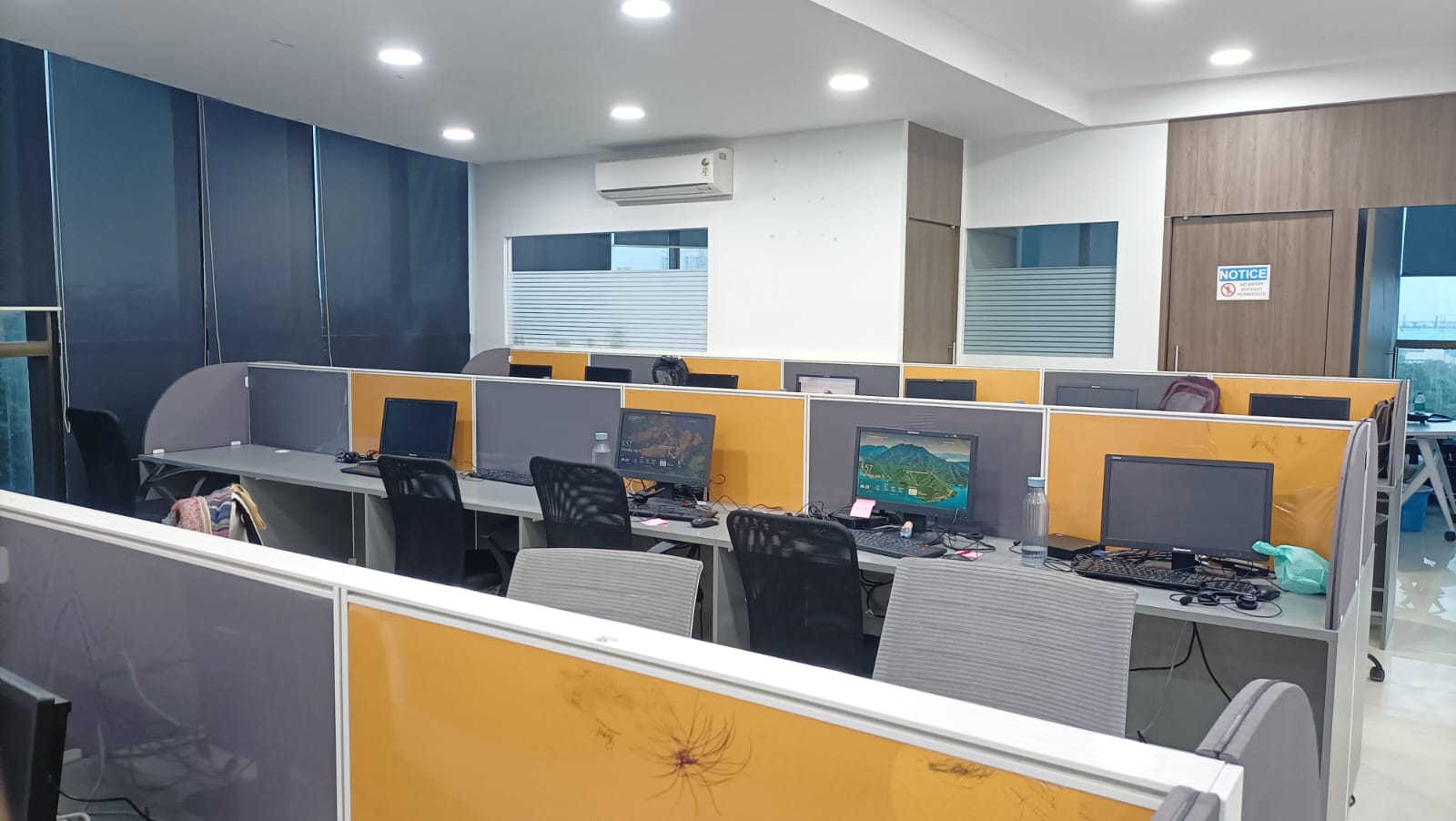 Rental Commercial Office Space 4370 Sq.Ft. in Ellora Fiesta, Sanpada ...