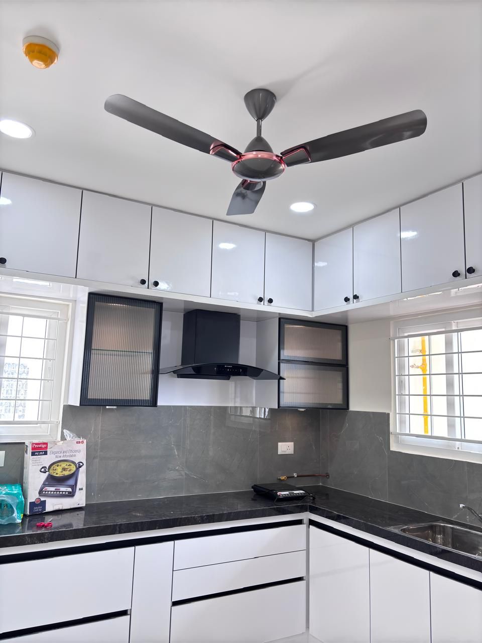 Rental 3 Bedroom 2400 Sq.Ft. Apartment in Rukmini Apartment Ramkoti ...