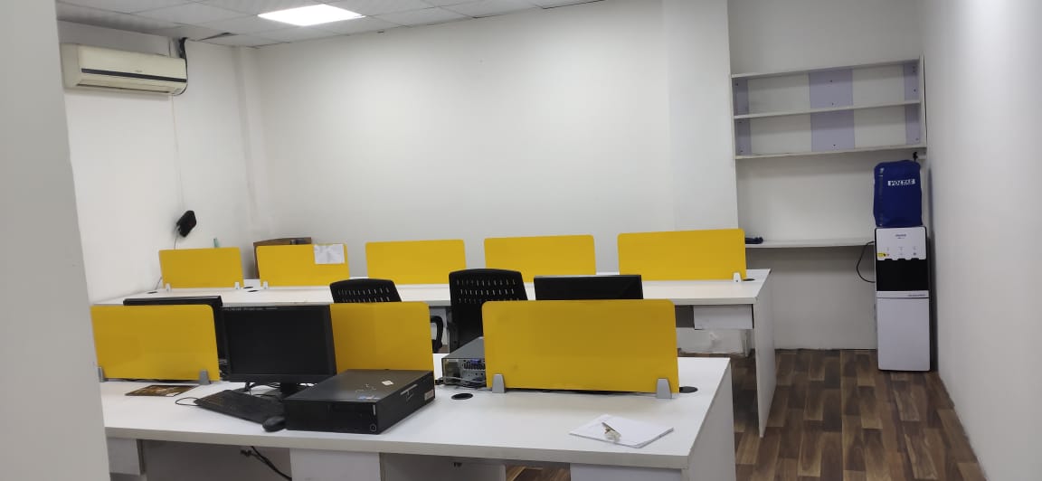 Rental Commercial Office Space 1000 Sq.Ft. in Sector 3 Noida - 8462472