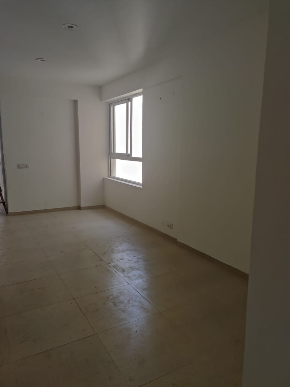 Rental 3 Bedroom 1100 Sq.Ft. Apartment in Maxxus Elanza, International ...