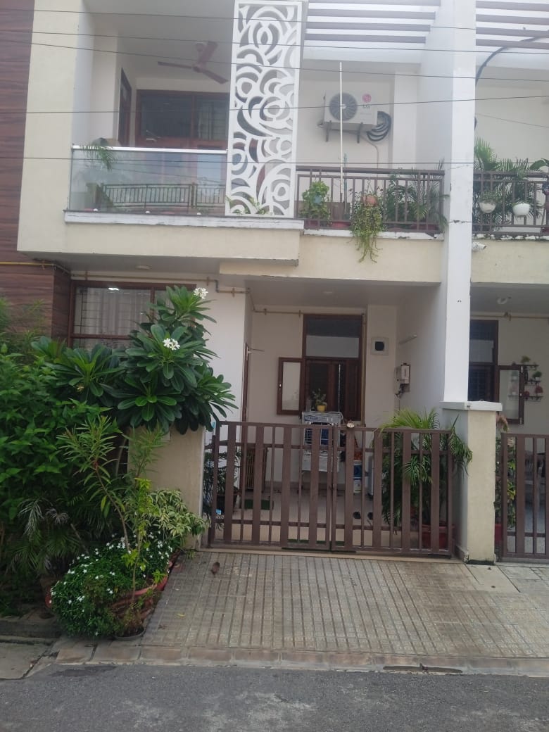 Resale 3 Bedroom 1044 Sq.Ft. Villa in Kanthri Bareilly - 7965632